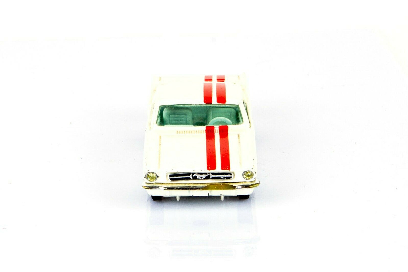 Corgi Toys -Ford Mustang Fastback 2+2 Competition No. 325- Vintage ...