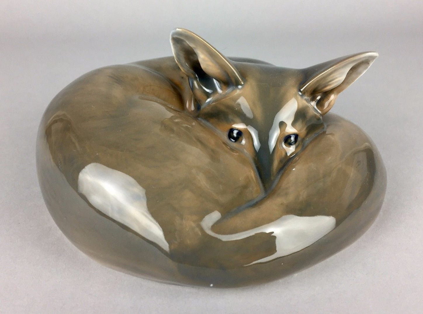 Royal Copenhagen -Curled Fox- Large Figure Model 438 — PM Antiques ...