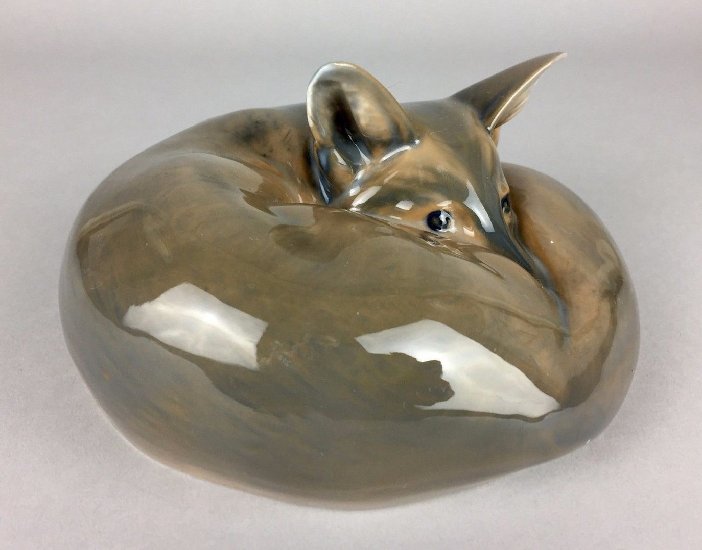 Royal Copenhagen -Curled Fox- Large Figure Model 438 — PM Antiques ...